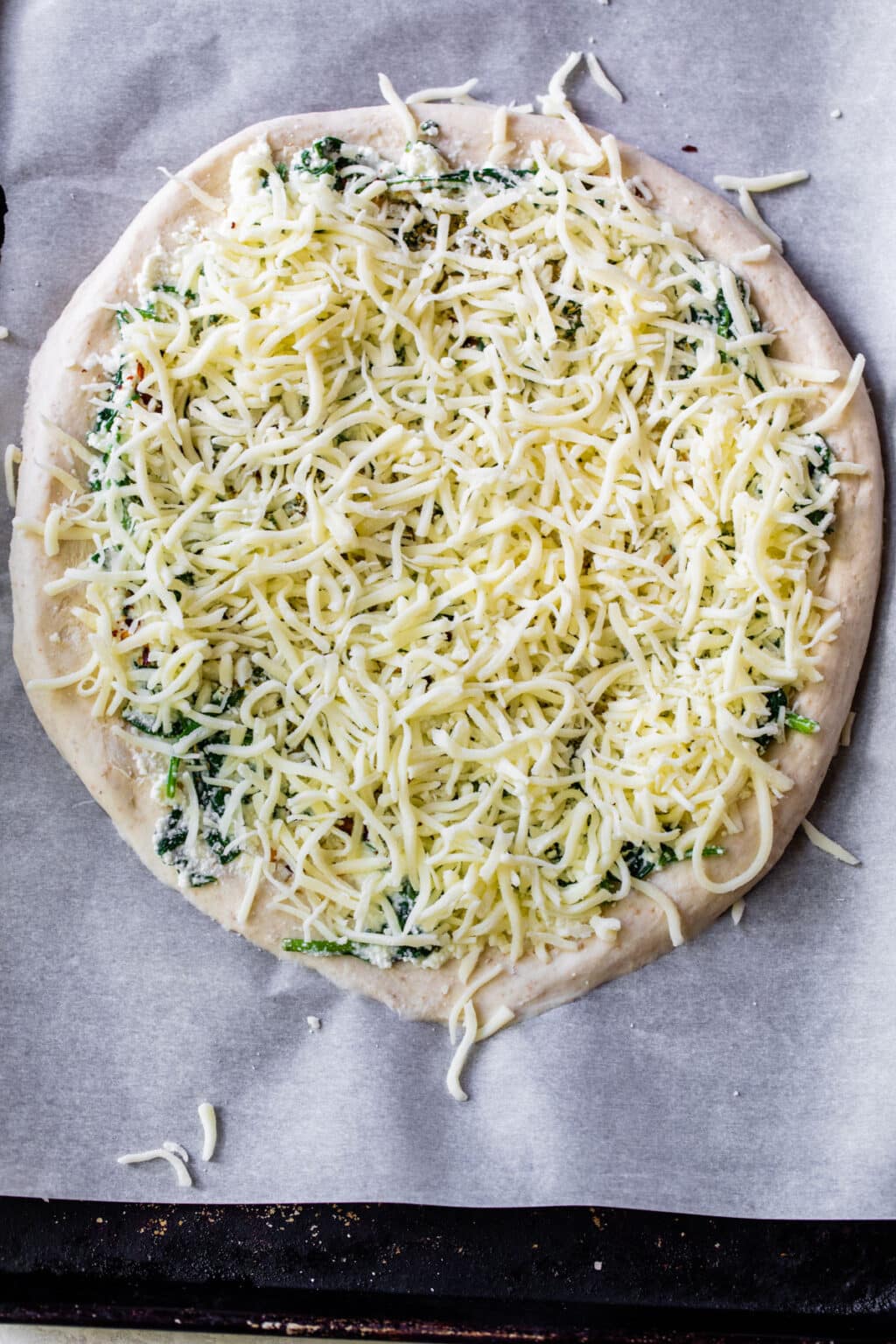 Spinach Pizza - The Almond Eater
