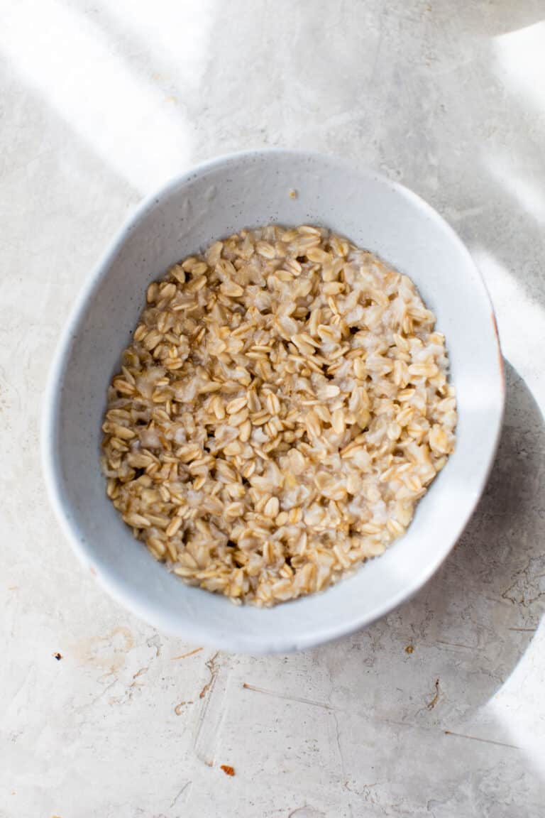 Microwave Oatmeal - The Almond Eater