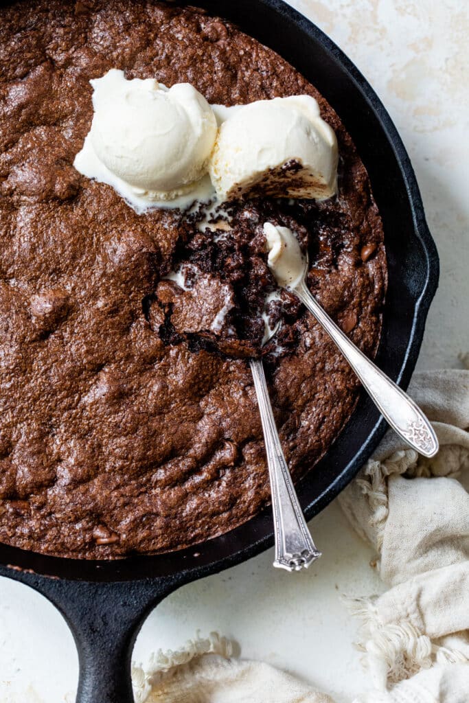 Brownie Skillet - The Almond Eater
