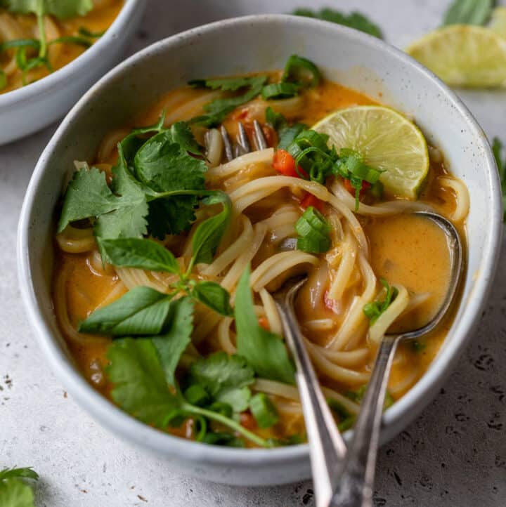 Curry Noodle Soup - The Almond Eater